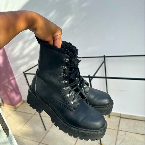 Forever 21 | Shoes | Black Lace Up Mid Ankle Rise Boots | Poshmark